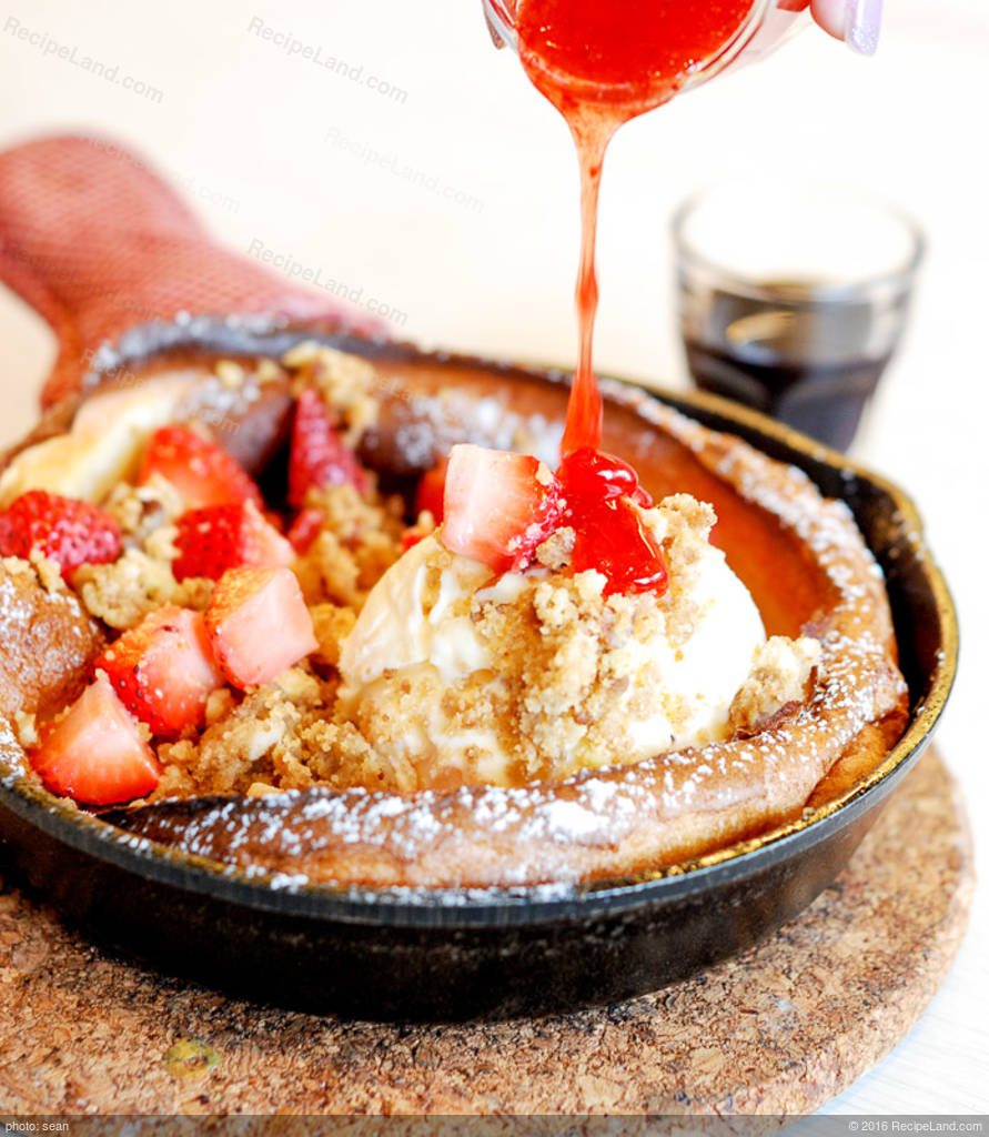 Fruity German Oven Pancakes Recipe